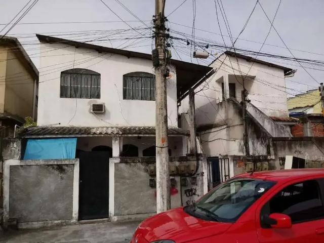 Casa / Sobrado para Venda em São Gonçalo/RJ Trindade 13 Quartos