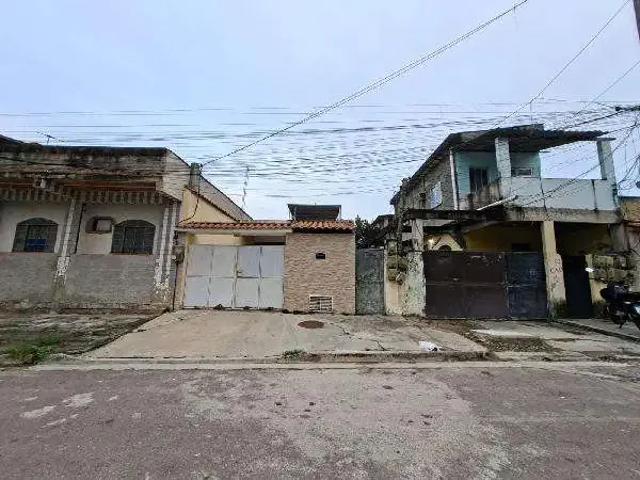 Casa / Sobrado para Venda em São Gonçalo/RJ Trindade 3 Quartos