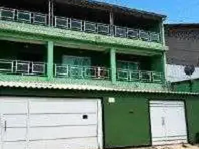 Casa / Sobrado para Venda em São Gonçalo/RJ Trindade 5 Quartos