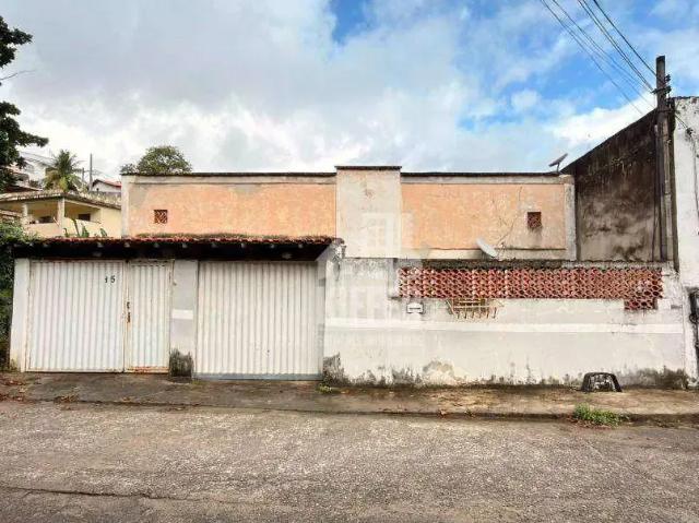 Casa / Sobrado para Venda em São Gonçalo/RJ Tribobó 3 Quartos