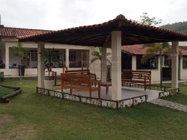 Casa / Sobrado para Venda em São Gonçalo/RJ Várzea das Moças 2 Quartos