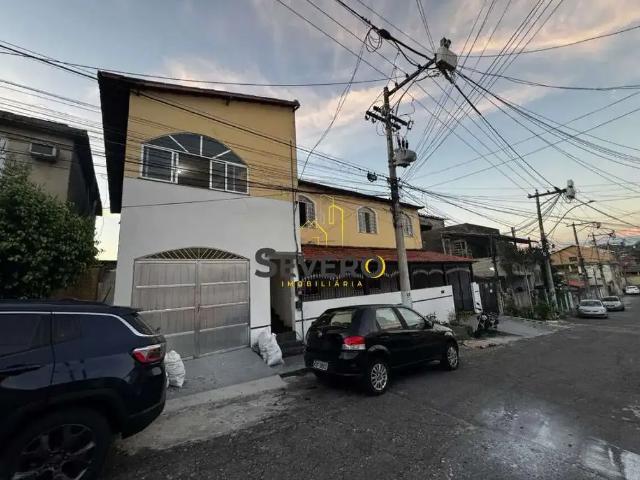 Casa / Sobrado para Venda em São Gonçalo/RJ Vila Iara 3 Quartos
