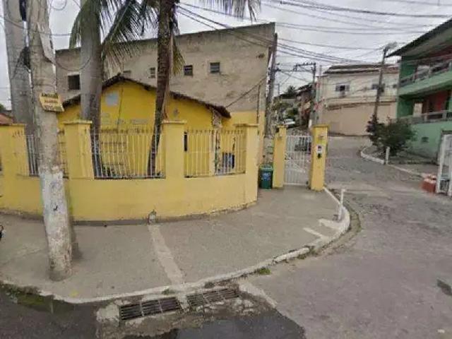 Casa / Sobrado para Venda em São Gonçalo/RJ Vista Alegre 2 Quartos