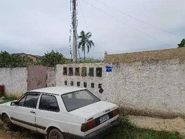 Casa / Sobrado para Venda em São Gonçalo/RJ Vista Alegre 2 Quartos