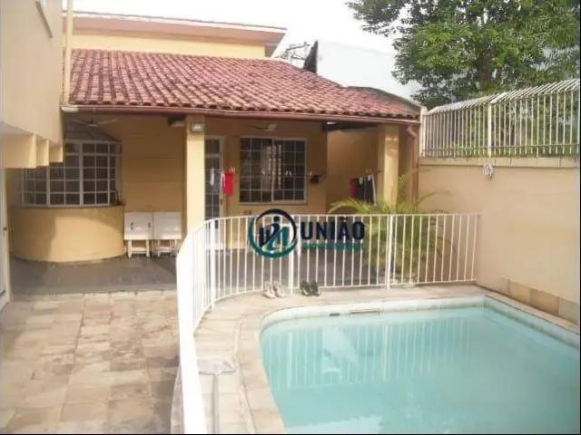 Casa / Sobrado para Venda em São Gonçalo/RJ Zé Garoto 4 Quartos