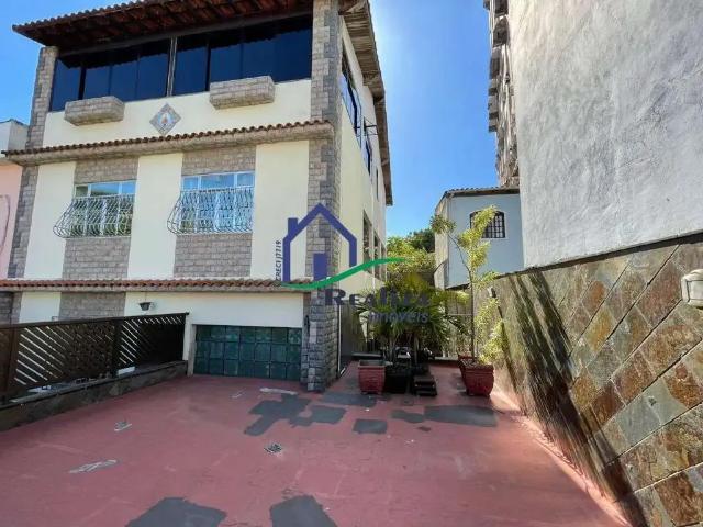 Casa / Sobrado para Venda em São Gonçalo/RJ Zé Garoto 5 Quartos