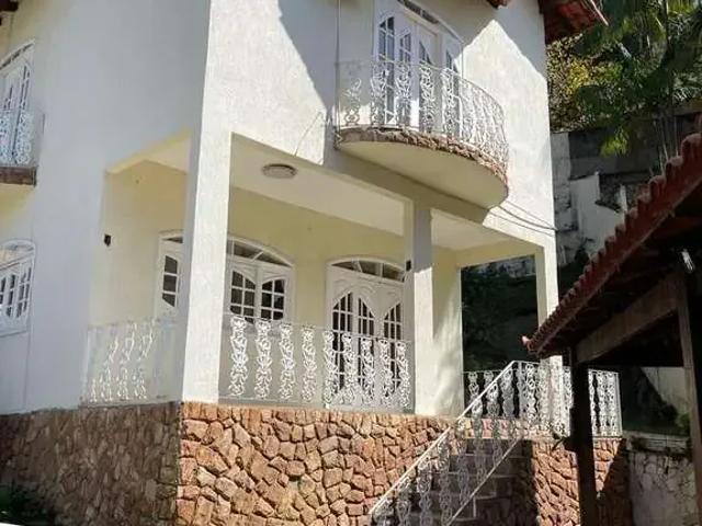 Casa / Sobrado para Venda em São Gonçalo/RJ Zé Garoto 3 Quartos