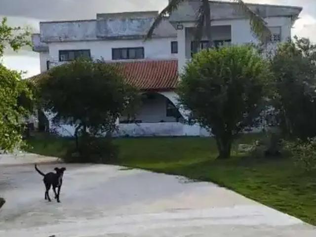 Casa / Sobrado para Venda em São Francisco de Itabapoana/RJ Praia de Santa Clara 8 Quartos