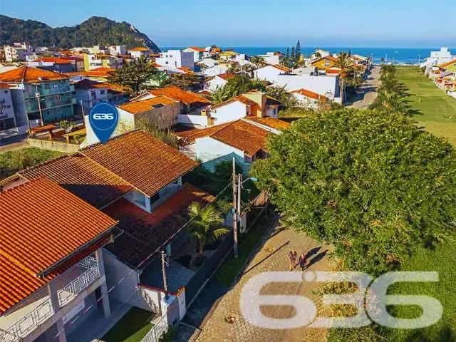 Casa / Sobrado para Venda em São Francisco do Sul/SC Balneário Enseada 4 Quartos