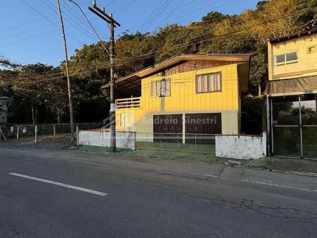 Casa / Sobrado para Venda em São Francisco do Sul/SC Balneário Enseada 4 Quartos