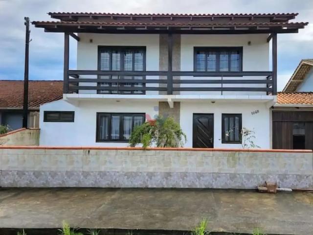 Casa / Sobrado para Venda em São Francisco do Sul/SC Centro 4 Quartos