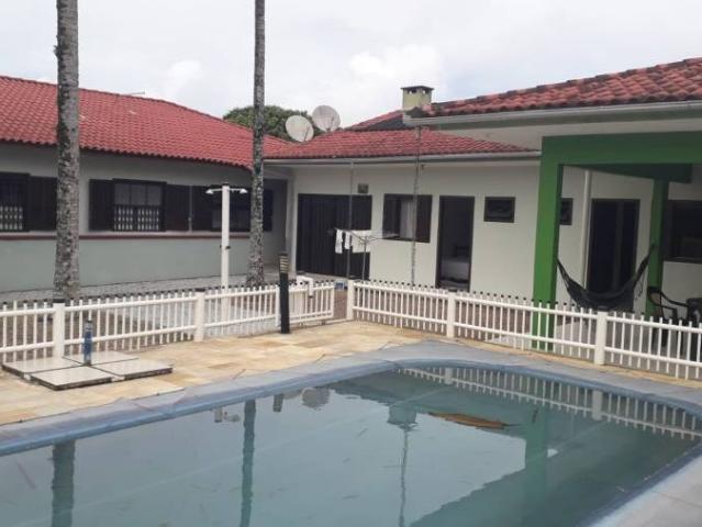 Casa / Sobrado para Venda em São Francisco do Sul/SC Centro 6 Quartos