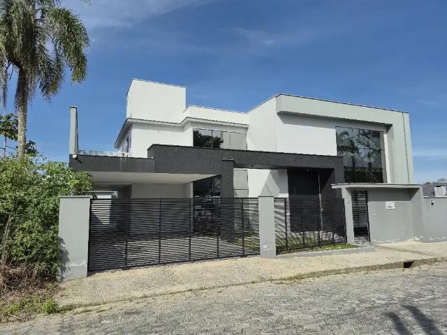 Casa / Sobrado para Venda em São Francisco do Sul/SC Itaguaçu 3 Quartos