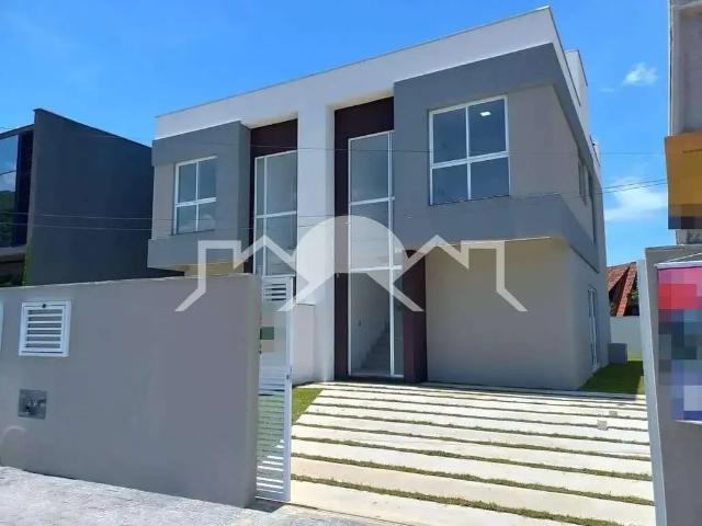 Casa / Sobrado para Venda em São Francisco do Sul/SC Centro 3 Quartos