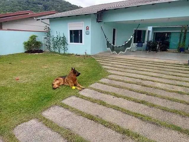 Casa / Sobrado para Venda em São Francisco do Sul/SC Itaguaçu 4 Quartos