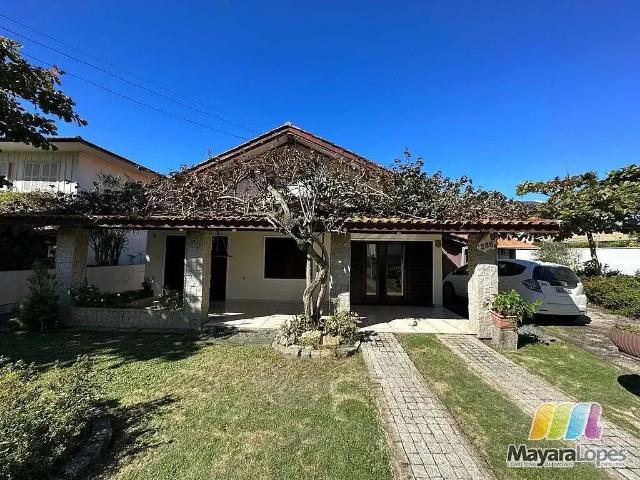 Casa / Sobrado para Venda em São Francisco do Sul/SC Itaguaçu 4 Quartos