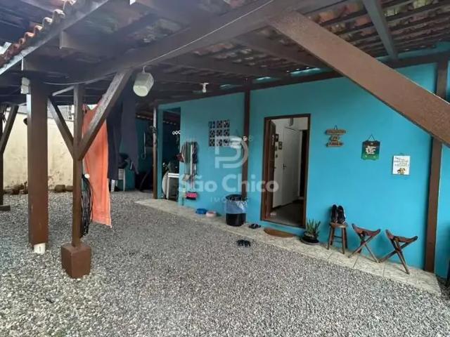 Casa / Sobrado para Venda em São Francisco do Sul/SC Iperoba 3 Quartos