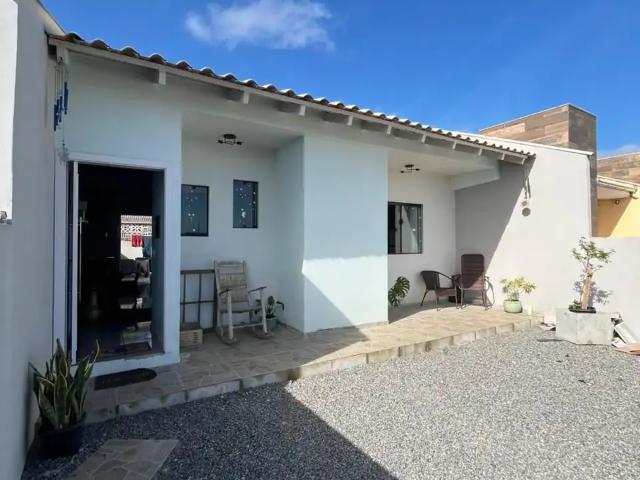 Casa / Sobrado para Venda em São Francisco do Sul/SC Praia do Ervino 2 Quartos