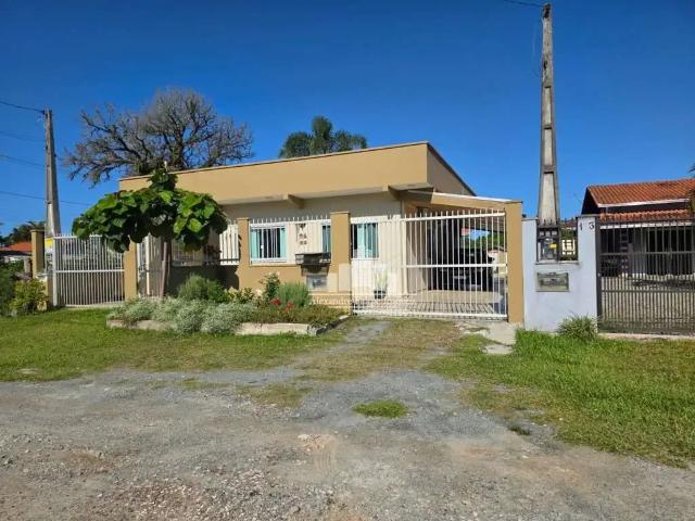 Casa / Sobrado para Venda em São Francisco do Sul/SC Praia do Ervino 2 Quartos
