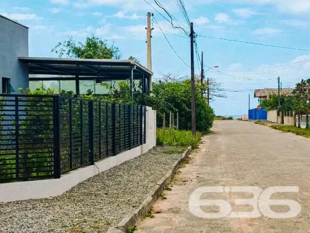 Casa / Sobrado para Venda em São Francisco do Sul/SC Praia do Ervino 2 Quartos
