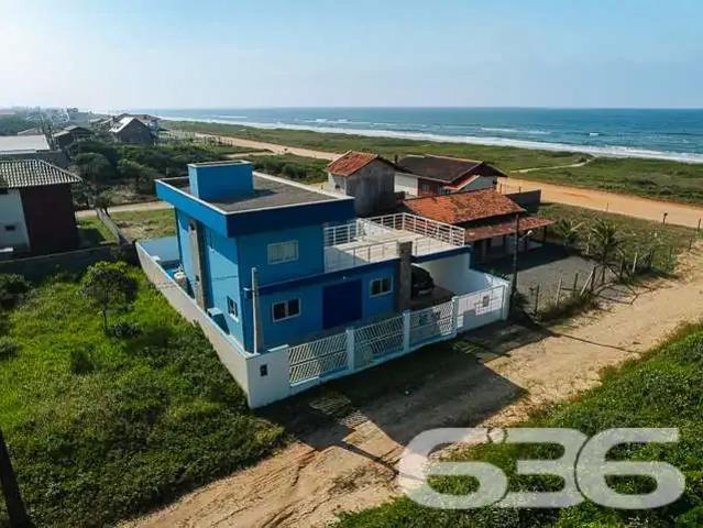 Casa / Sobrado para Venda em São Francisco do Sul/SC Praia do Ervino 3 Quartos