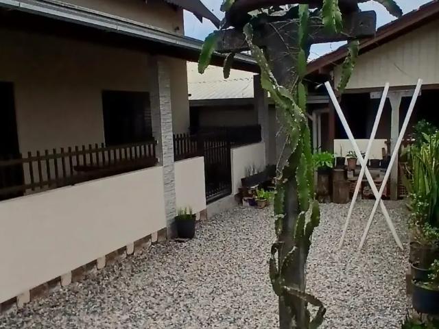 Casa / Sobrado para Venda em São Francisco do Sul/SC Praia do Ervino 3 Quartos