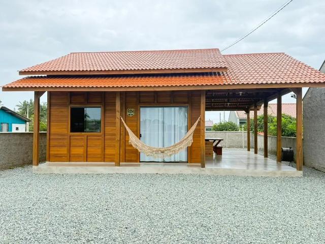 Casa / Sobrado para Venda em São Francisco do Sul/SC Praia do Ervino 3 Quartos