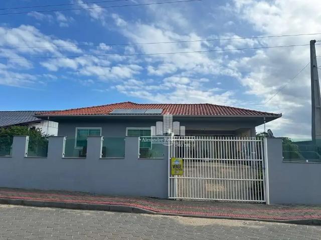 Casa / Sobrado para Venda em São Francisco do Sul/SC Praia do Ervino 3 Quartos