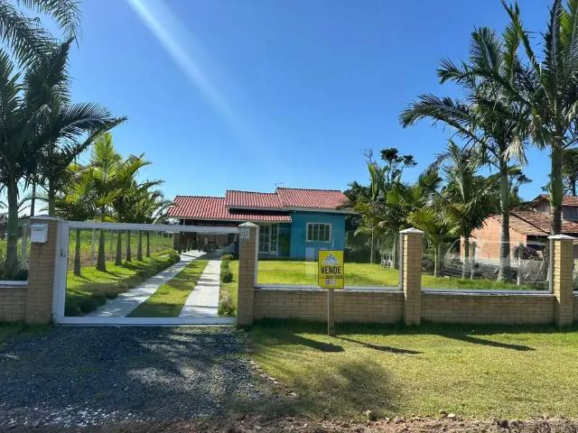 Casa / Sobrado para Venda em São Francisco do Sul/SC Praia do Ervino 3 Quartos