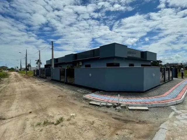 Casa / Sobrado para Venda em São Francisco do Sul/SC Praia do Ervino 3 Quartos