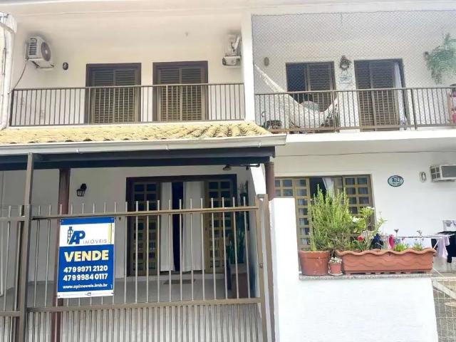 Casa / Sobrado para Venda em São Francisco do Sul/SC Praia Grande 2 Quartos