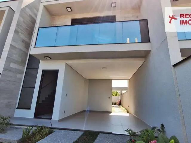 Casa / Sobrado para Venda em São Francisco do Sul/SC Praia Grande 3 Quartos