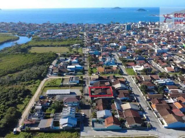 Casa / Sobrado para Venda em São Francisco do Sul/SC Praia Grande 3 Quartos