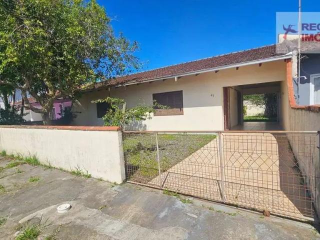 Casa / Sobrado para Venda em São Francisco do Sul/SC Praia Grande 3 Quartos