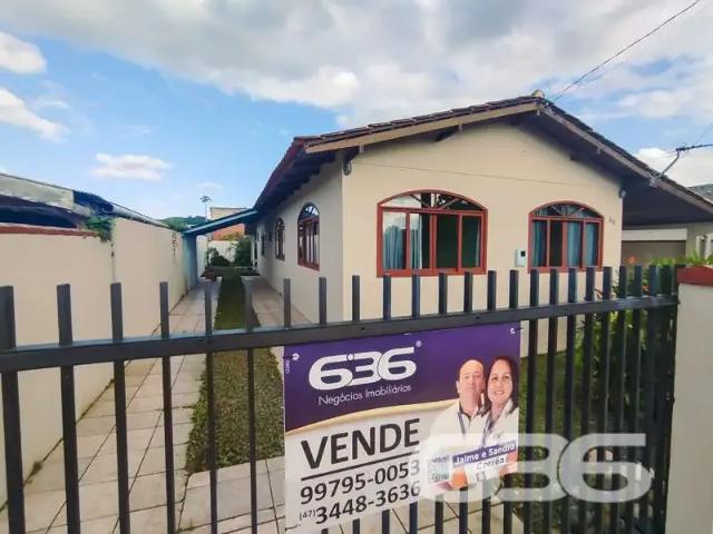 Casa / Sobrado para Venda em São Francisco do Sul/SC Rocio Grande 4 Quartos