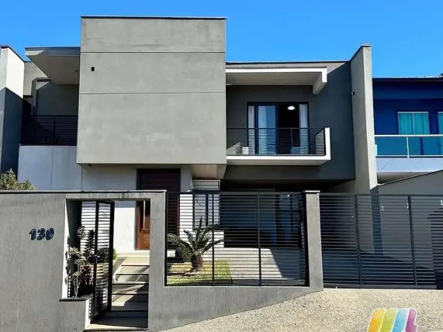 Casa / Sobrado para Venda em São Francisco do Sul/SC Rocio Grande 3 Quartos
