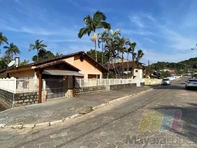 Casa / Sobrado para Venda em São Francisco do Sul/SC São José do Acaraí 4 Quartos