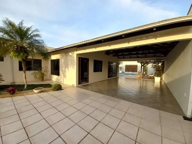 Casa / Sobrado para Venda em São Francisco do Sul/SC São José do Acaraí 5 Quartos