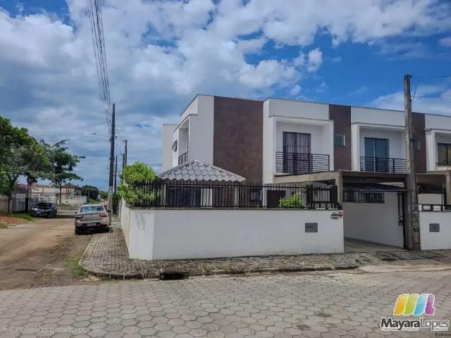 Casa / Sobrado para Venda em São Francisco do Sul/SC Ubatuba 3 Quartos