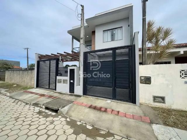 Casa / Sobrado para Venda em São Francisco do Sul/SC Ubatuba 3 Quartos