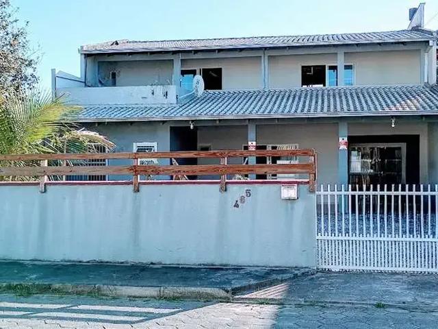 Casa / Sobrado para Venda em São Francisco do Sul/SC Ubatuba 3 Quartos