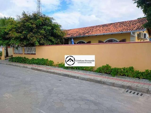 Casa / Sobrado para Venda em São Francisco do Sul/SC Ubatuba 3 Quartos