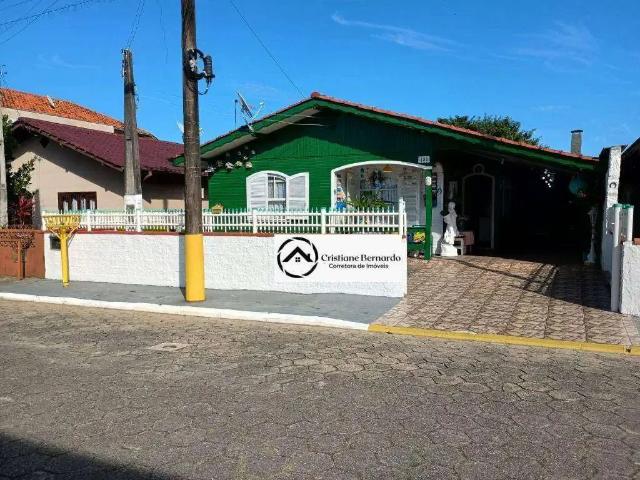 Casa / Sobrado para Venda em São Francisco do Sul/SC Ubatuba 3 Quartos
