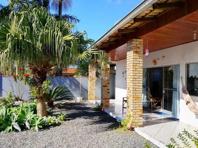 Casa / Sobrado para Venda em São Francisco do Sul/SC Ubatuba 3 Quartos