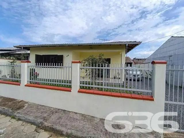 Casa / Sobrado para Venda em São Francisco do Sul/SC Ubatuba 3 Quartos