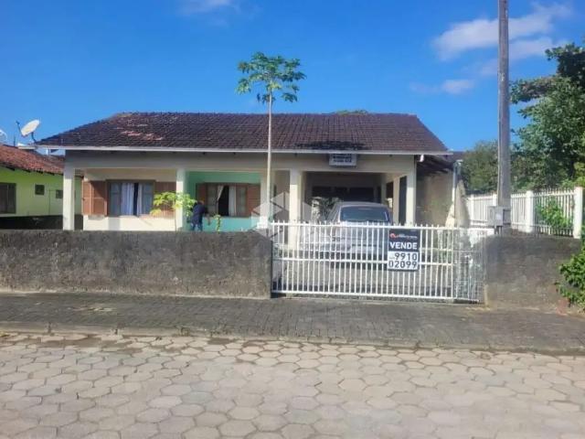 Casa / Sobrado para Venda em São Francisco do Sul/SC Ubatuba 2 Quartos