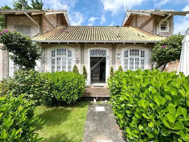 Casa / Sobrado para Venda em São Francisco do Sul/SC Ubatuba 2 Quartos