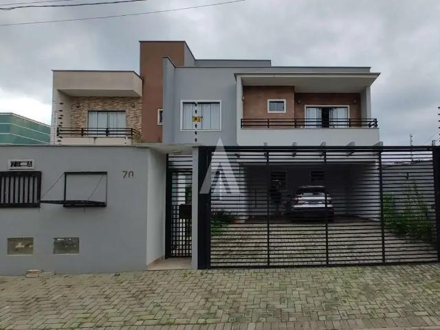 Casa / Sobrado para Venda em São Francisco do Sul/SC Ubatuba 4 Quartos