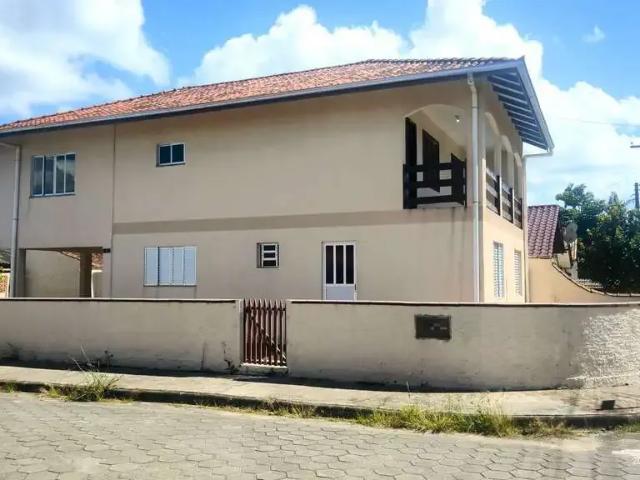 Casa / Sobrado para Venda em São Francisco do Sul/SC Ubatuba 4 Quartos