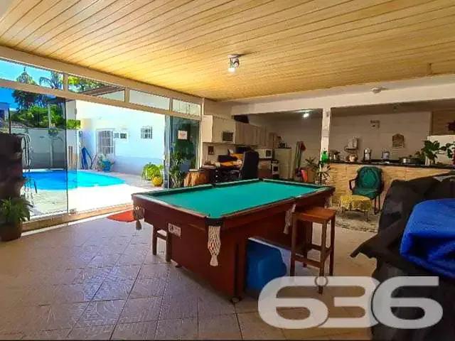 Casa / Sobrado para Venda em São Francisco do Sul/SC Ubatuba 5 Quartos
